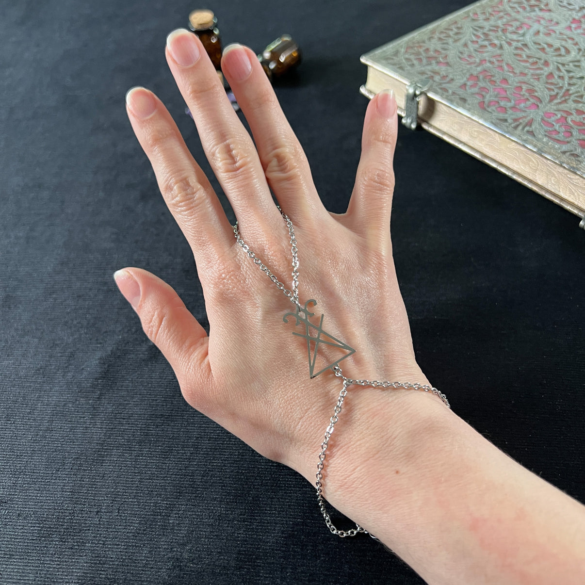 Lucifer sigil ring bracelet hand chain – Baguette Magick